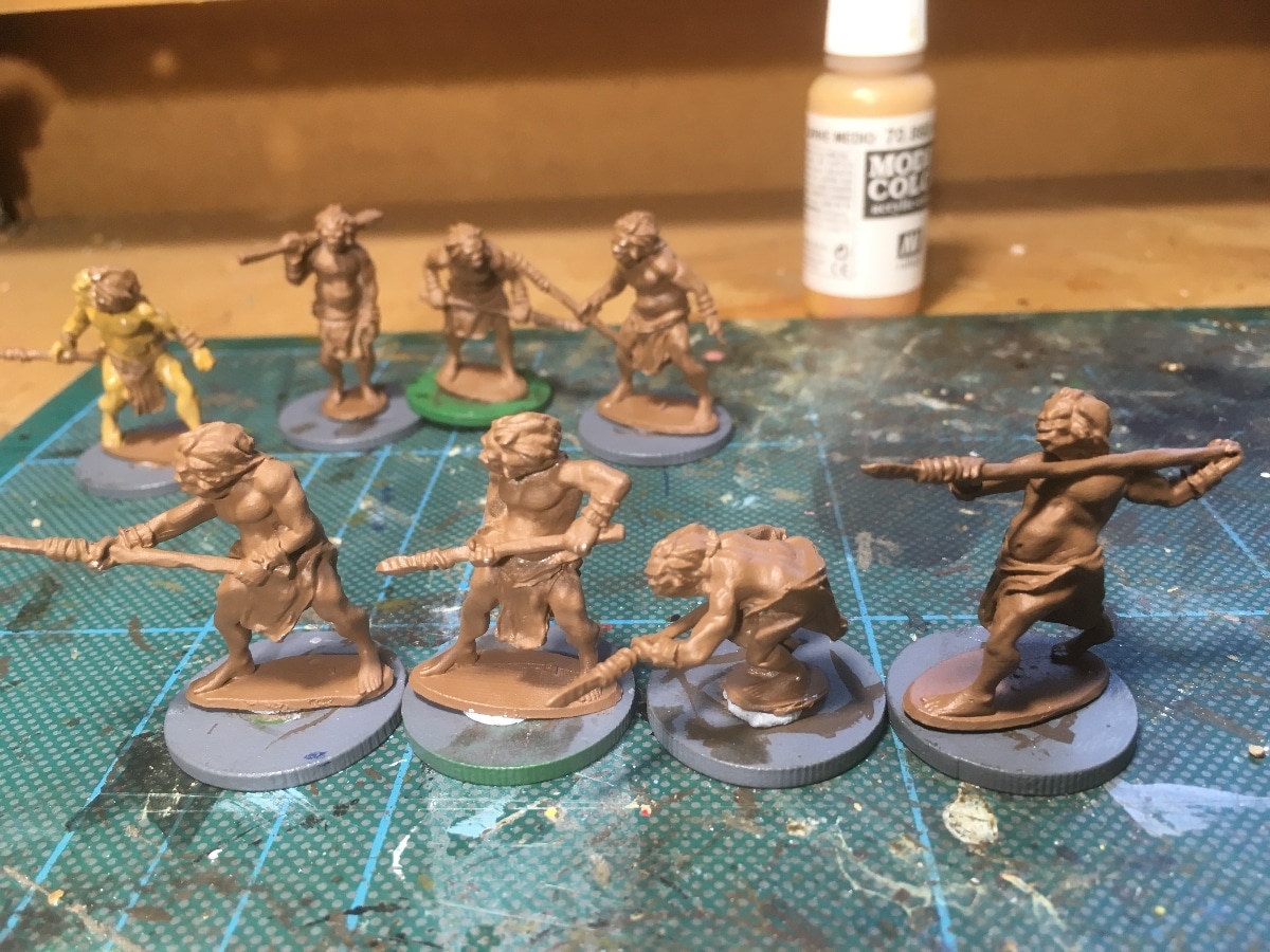 Painting DeeZee Cavemen – Steve’s Hobby Blog